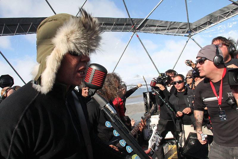 Metallica y su concierto en la Antártida "Freeze 'Em All" - Dirty Rock ...