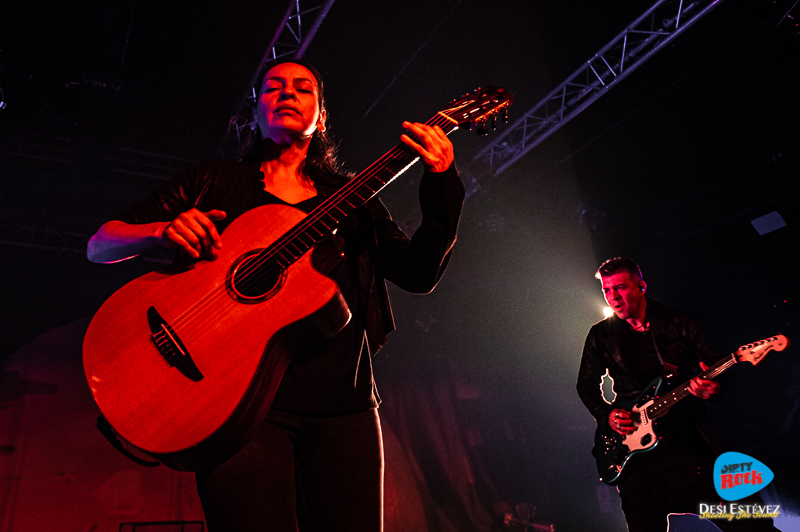 Rodrigo y Gabriela, un mundo entre pensamientos - Dirty Rock Magazine