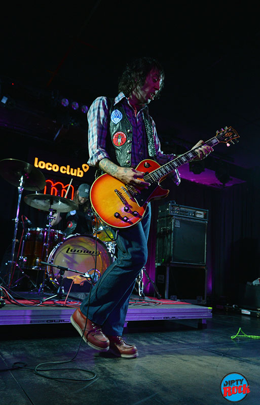 Explosión callejera de rock 'n' roll con Daniel Romano‘s The Outfit ...