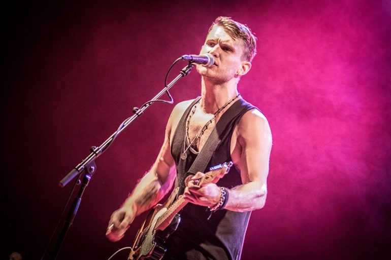 Ben Poole entrevista, gira española y nuevo disco Live at the Royal ...