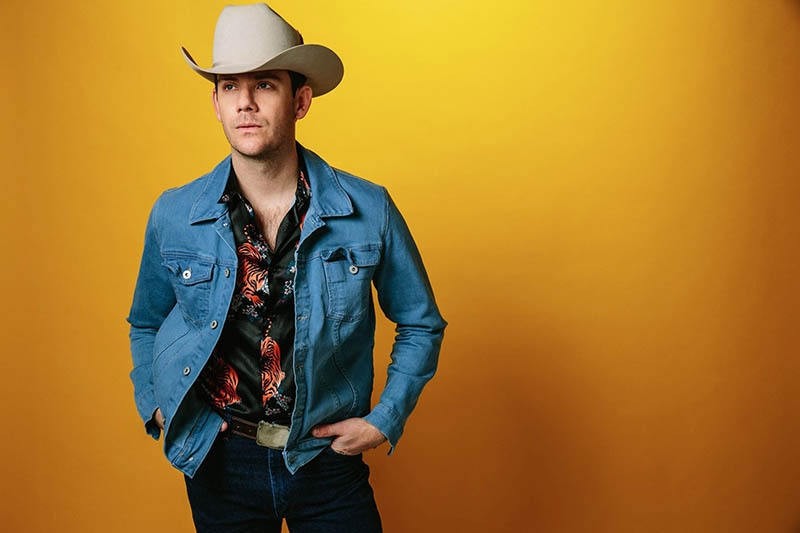 Sam Outlaw anuncia gira española para octubre para presentar ...